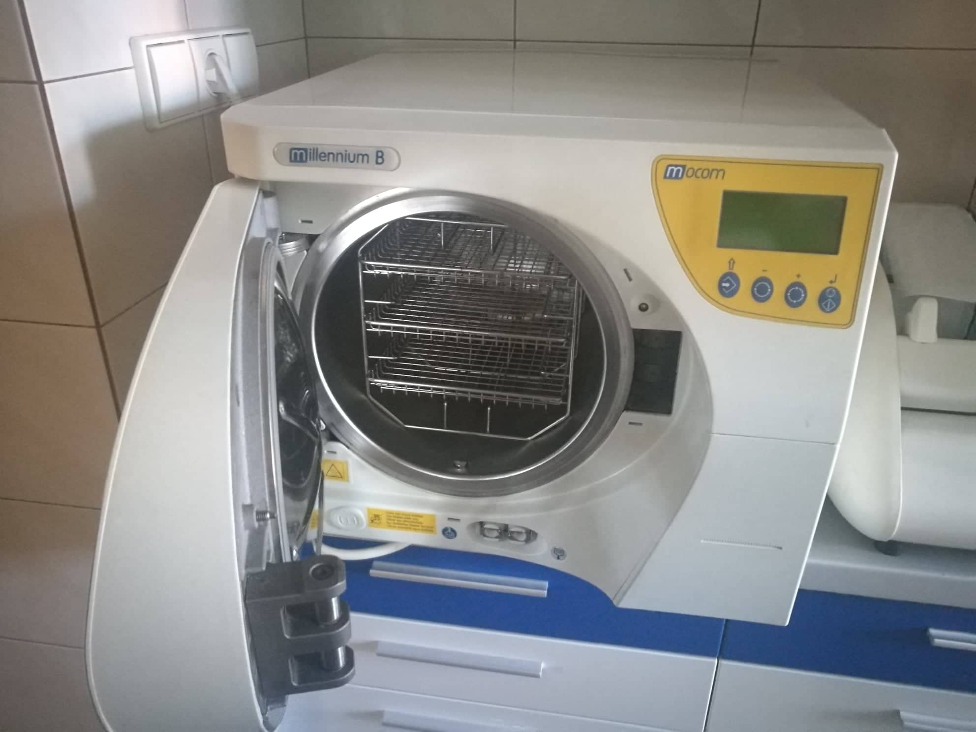 Odontologijaparduodamas autoklavas - Odontologija